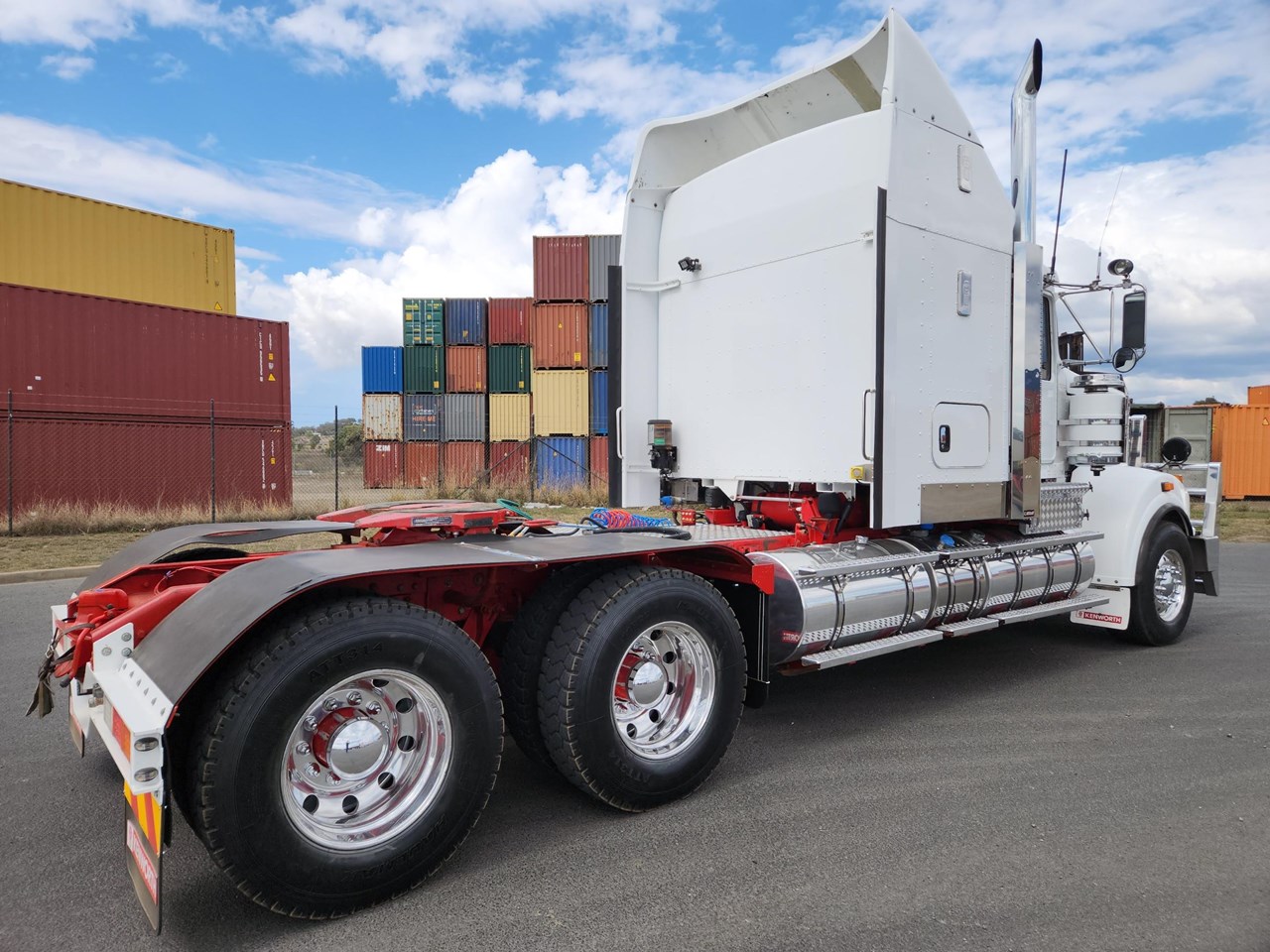 2014 KENWORTH T909 for sale