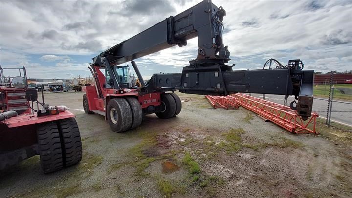 2016 KALMAR REACH STACKER DRG450-60S5M for sale