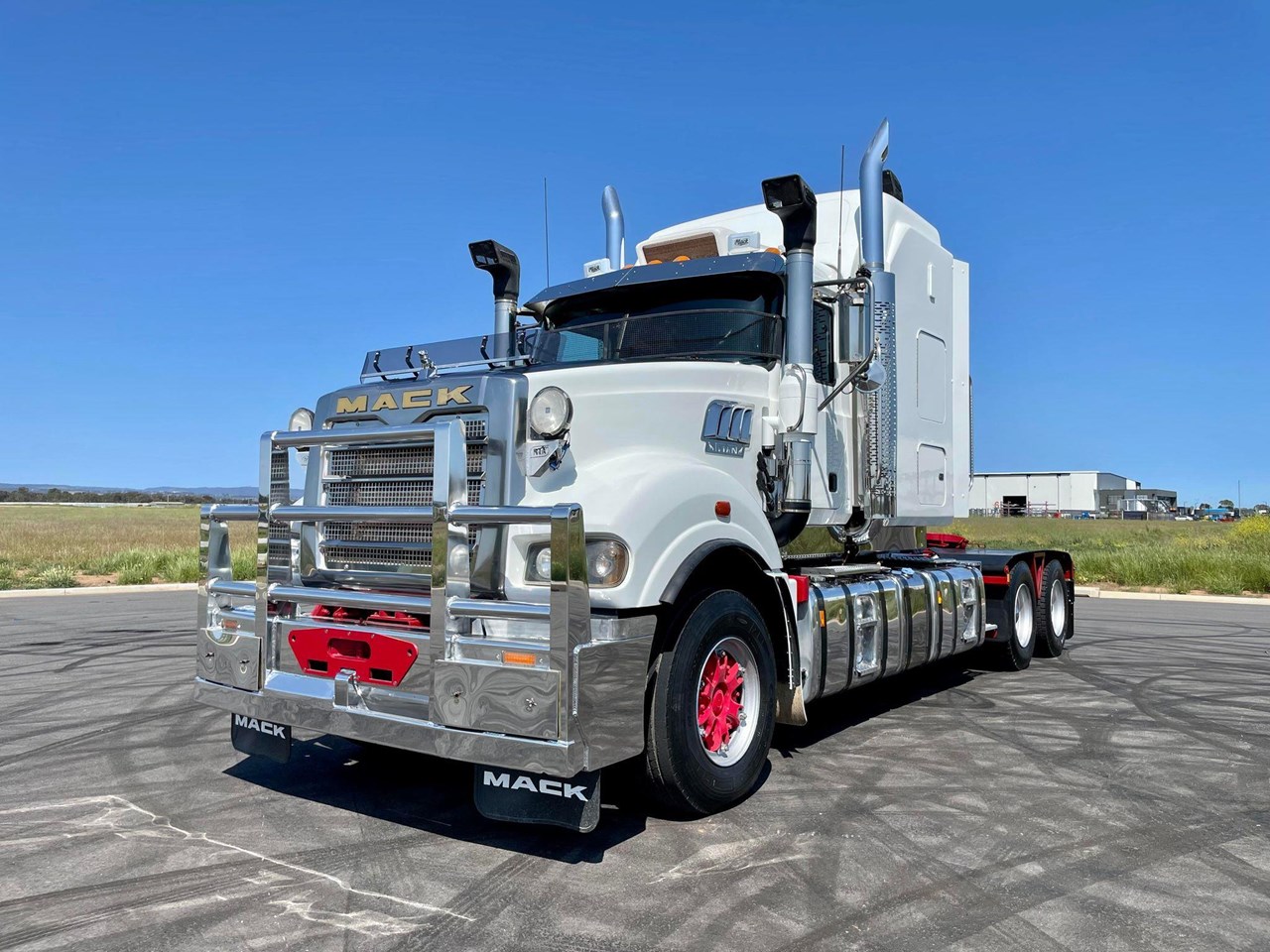 2014 MACK TITAN for sale