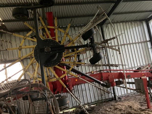 2022 POTTINGER TOP 962C TOP 962C TWIN ROTOR RAKE for sale