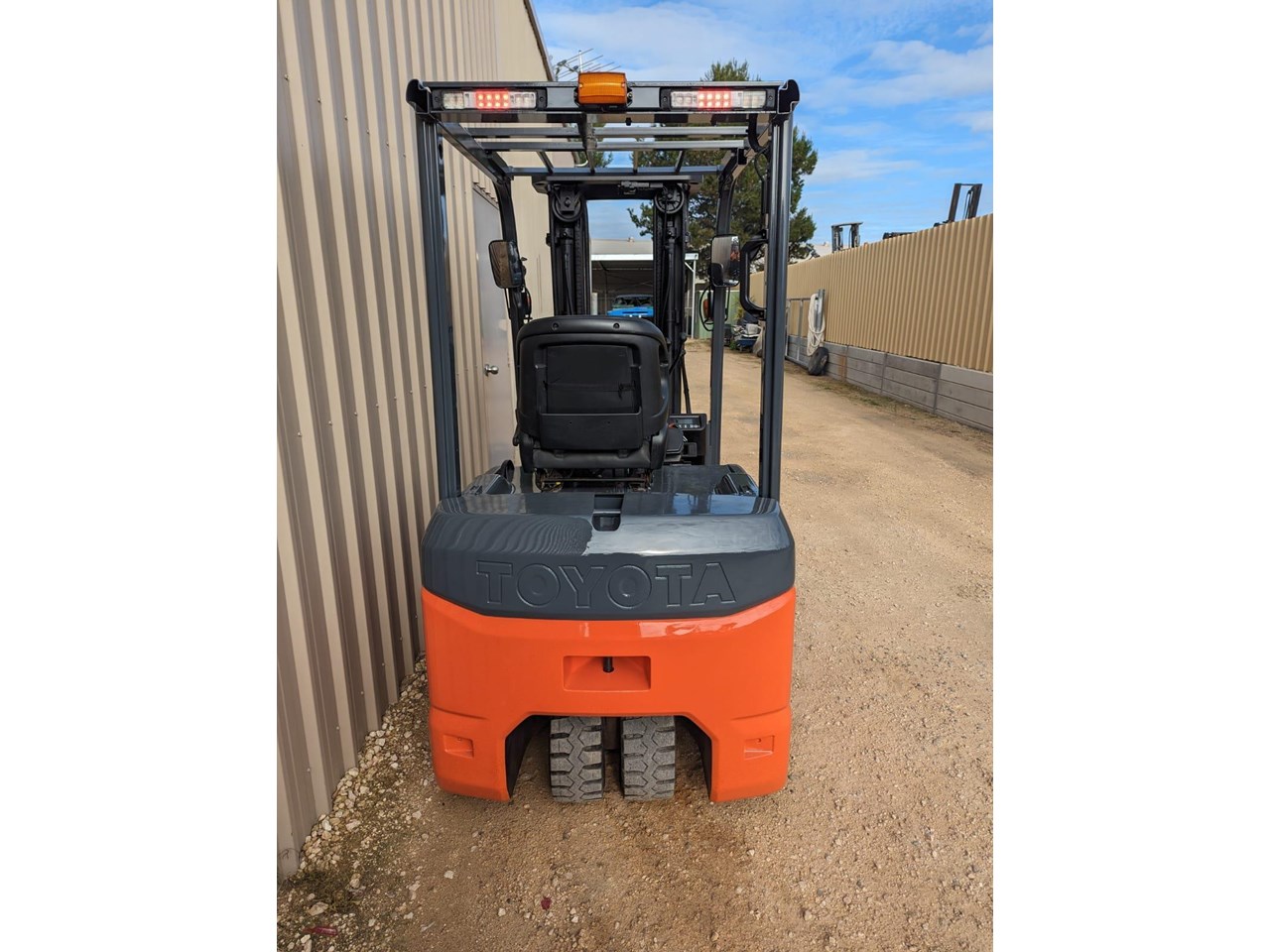 TOYOTA 8FBE20 for sale