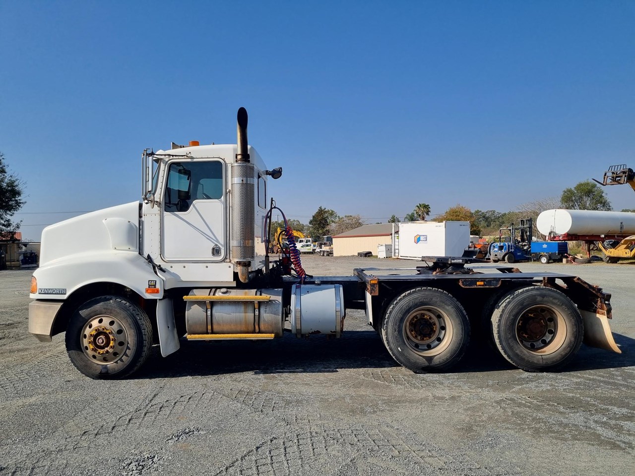2004 KENWORTH T401 for sale