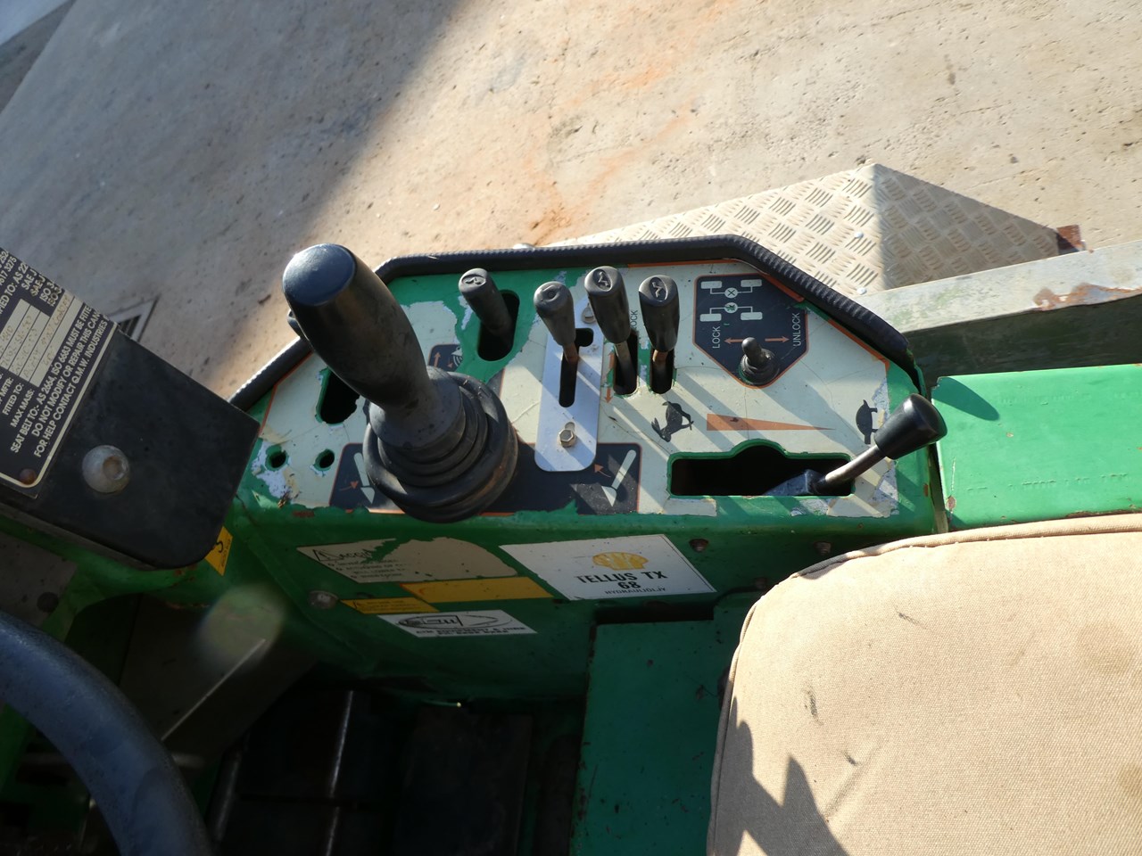 2003 AVANT 520 ARTICULATED WHEEL LOADER for sale