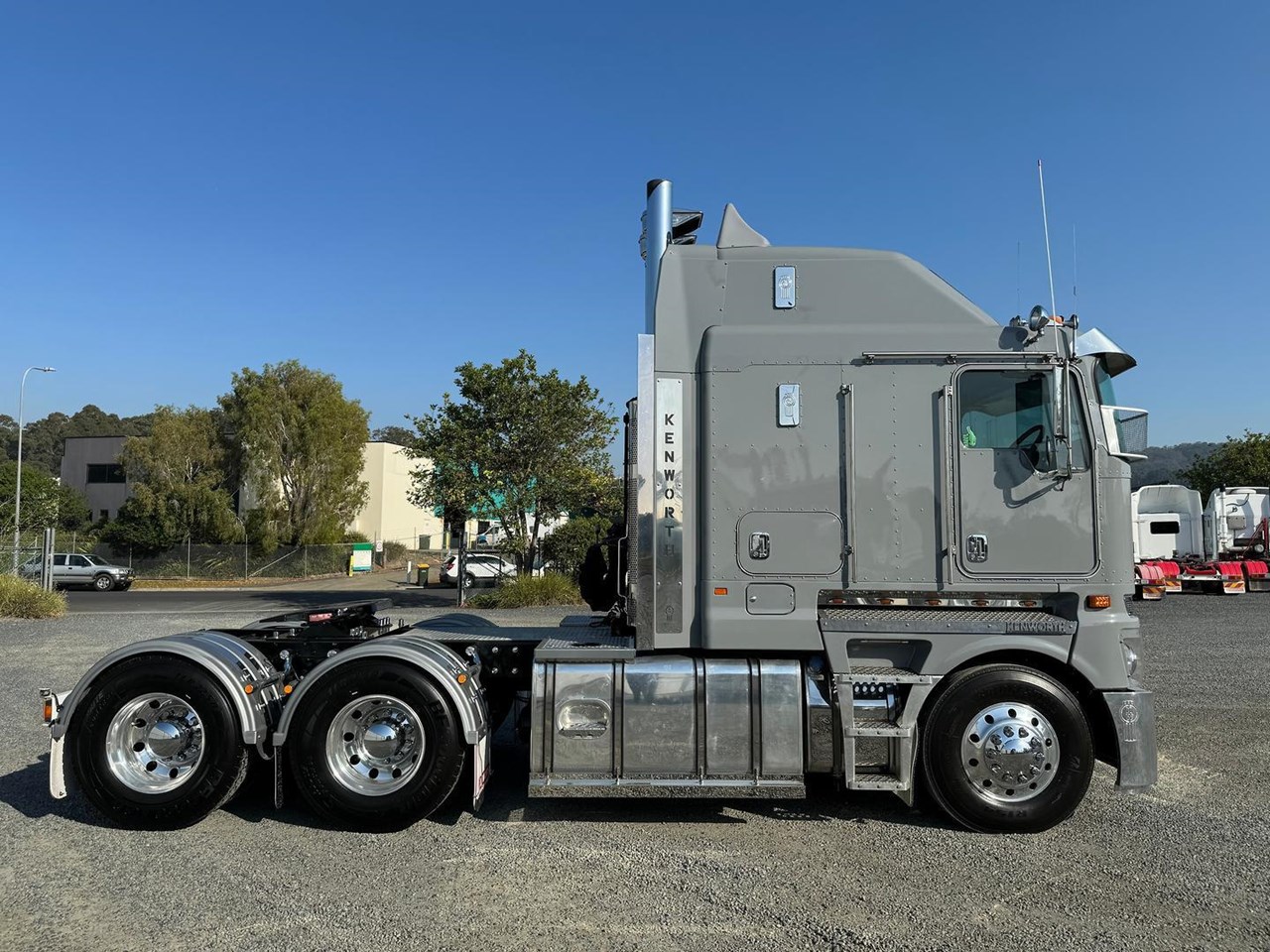2016 KENWORTH K200 BIG CAB for sale