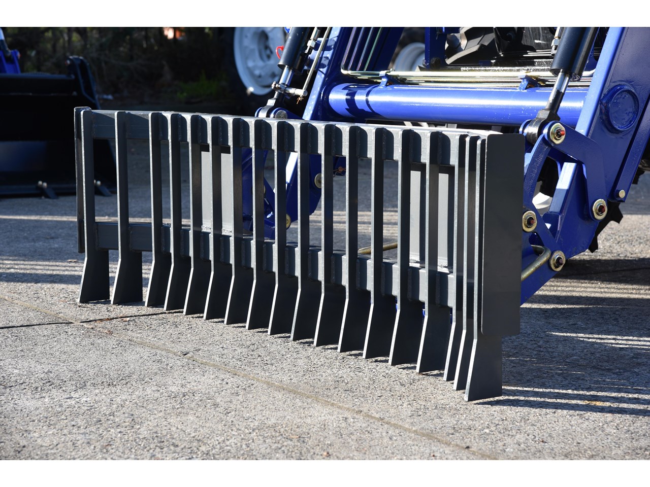 TRIDENT FEL STICK RAKE 1.8M for sale (refcode TA1195428)