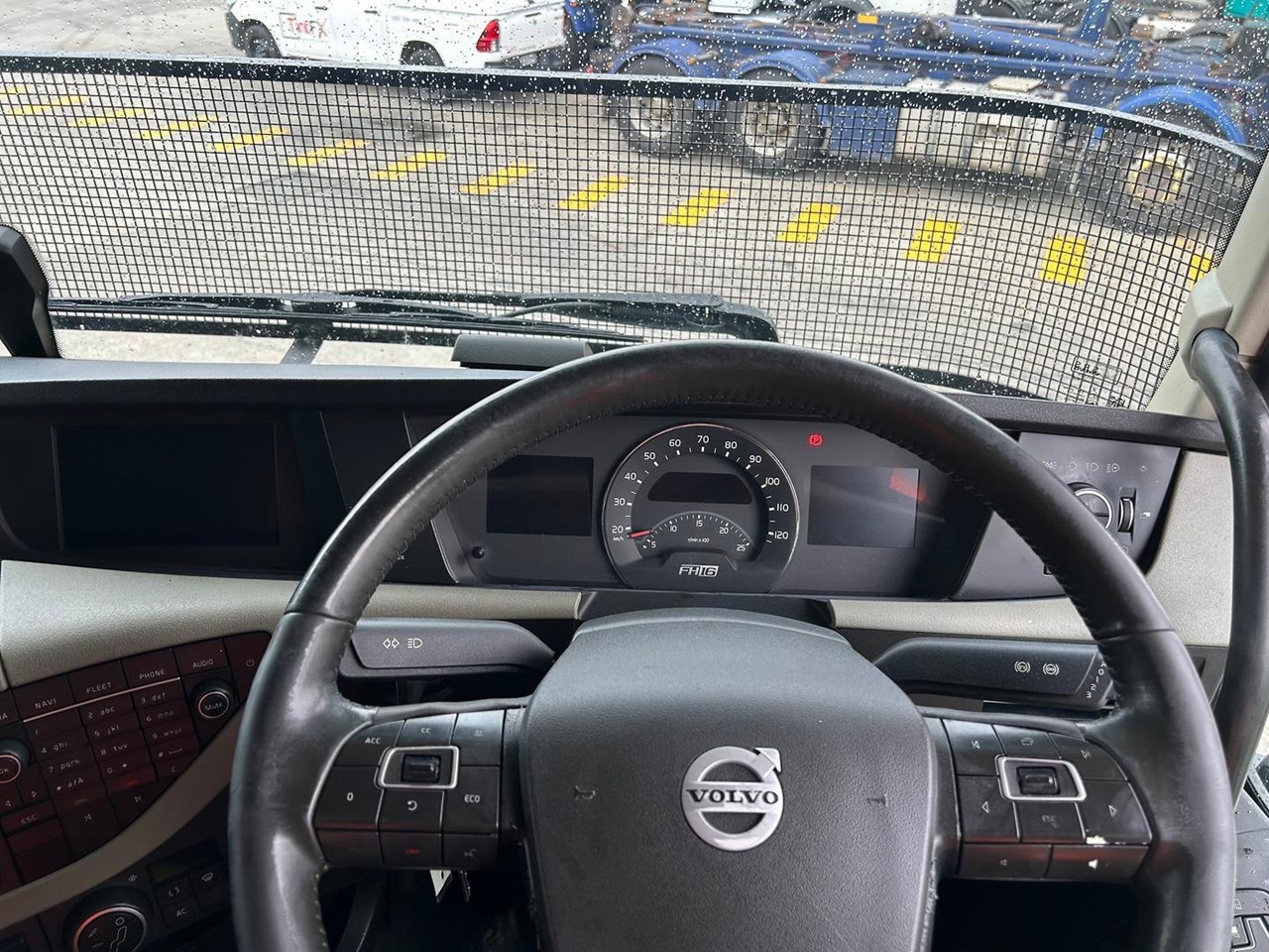 2018 VOLVO FH600 GLOBETROTTER for sale