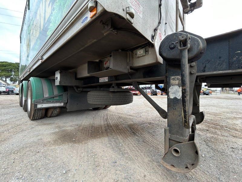 2015 LUSTY EMS TRI AXLE ALUMINIUM STAG TIPPER SET for sale