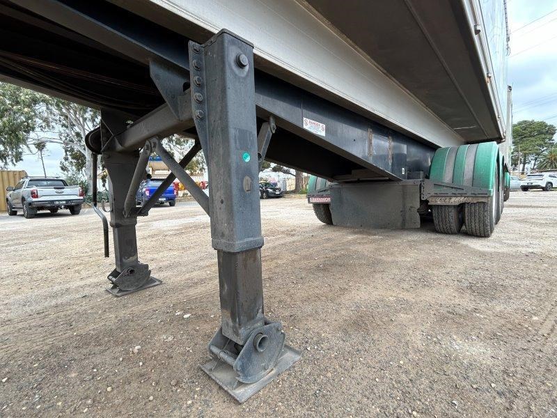 2015 LUSTY EMS TRI AXLE ALUMINIUM STAG TIPPER SET for sale