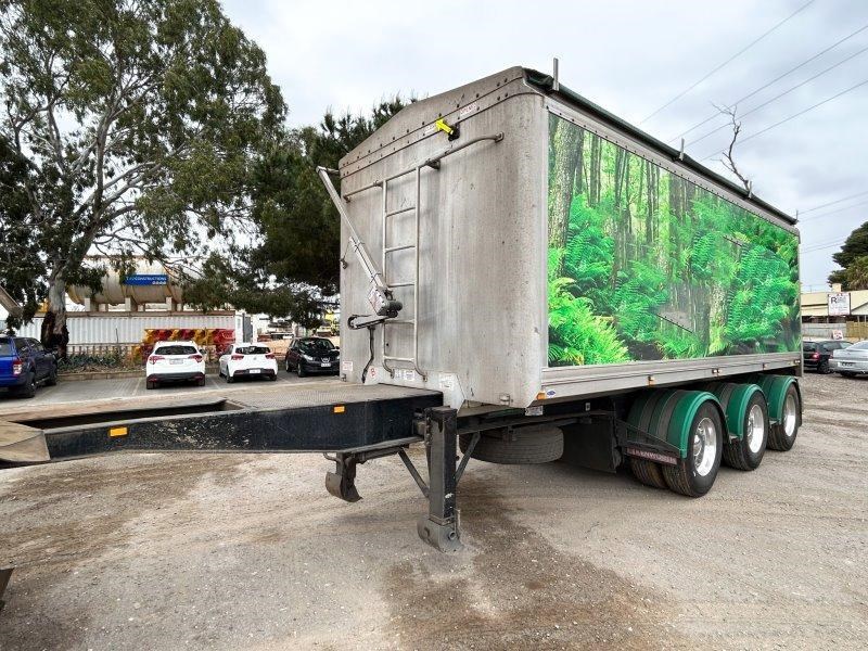 2015 LUSTY EMS TRI AXLE ALUMINIUM STAG TIPPER SET for sale