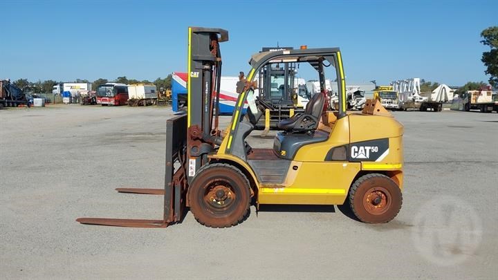 2016 CATERPILLAR DP50NT for sale