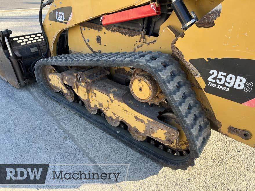 2011 CATERPILLAR 259B3 for sale
