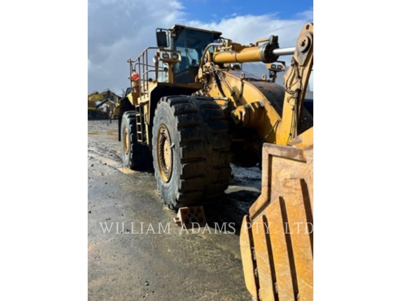 2002 CATERPILLAR 988G for sale