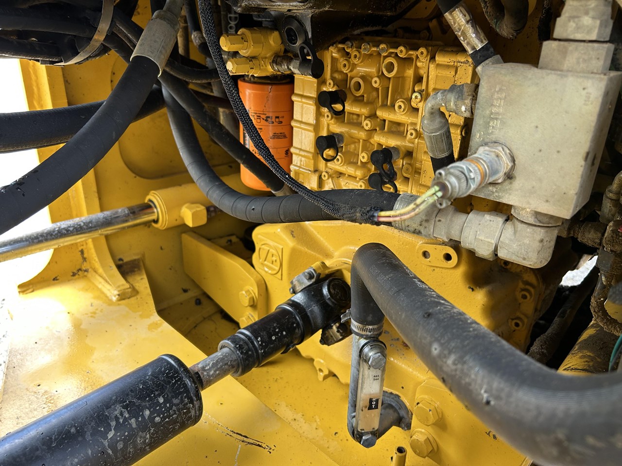 JOHN DEERE 544J for sale