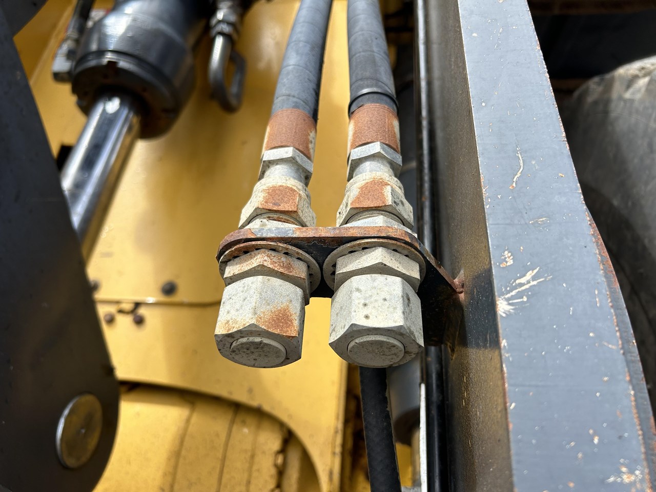 JOHN DEERE 544J for sale