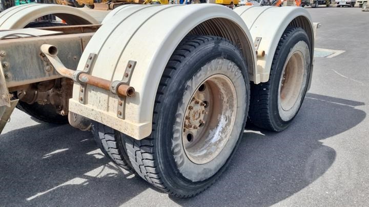 2005 IVECO ACCO 2350G Twin Steer for sale