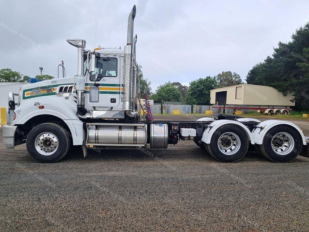2013 MACK SUPER-LINER DAY CAB for sale