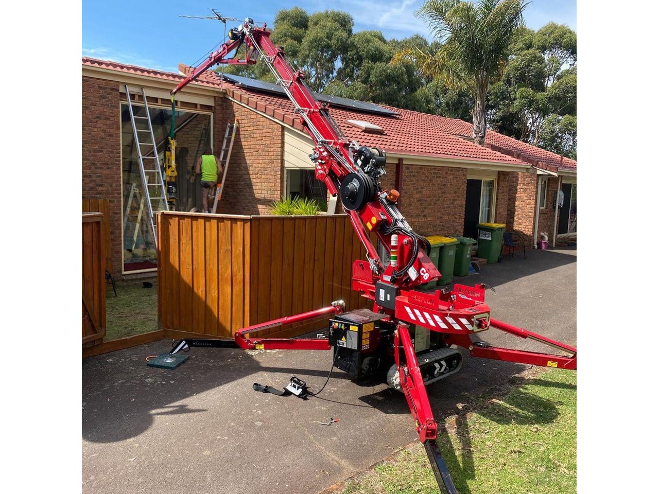 2023 HOEFLON HOEFLON C6E - 3T MINI CRANE for sale