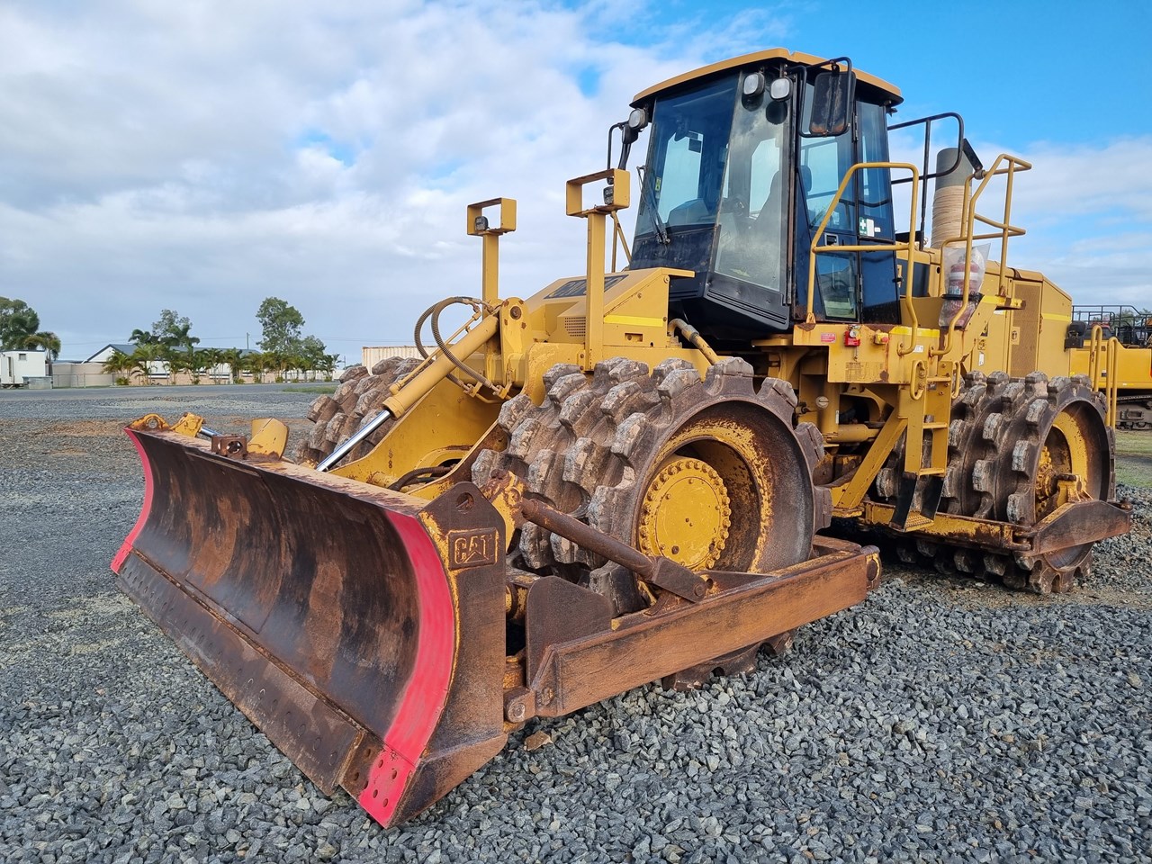 2008 CATERPILLAR 825H COMPACTOR for sale
