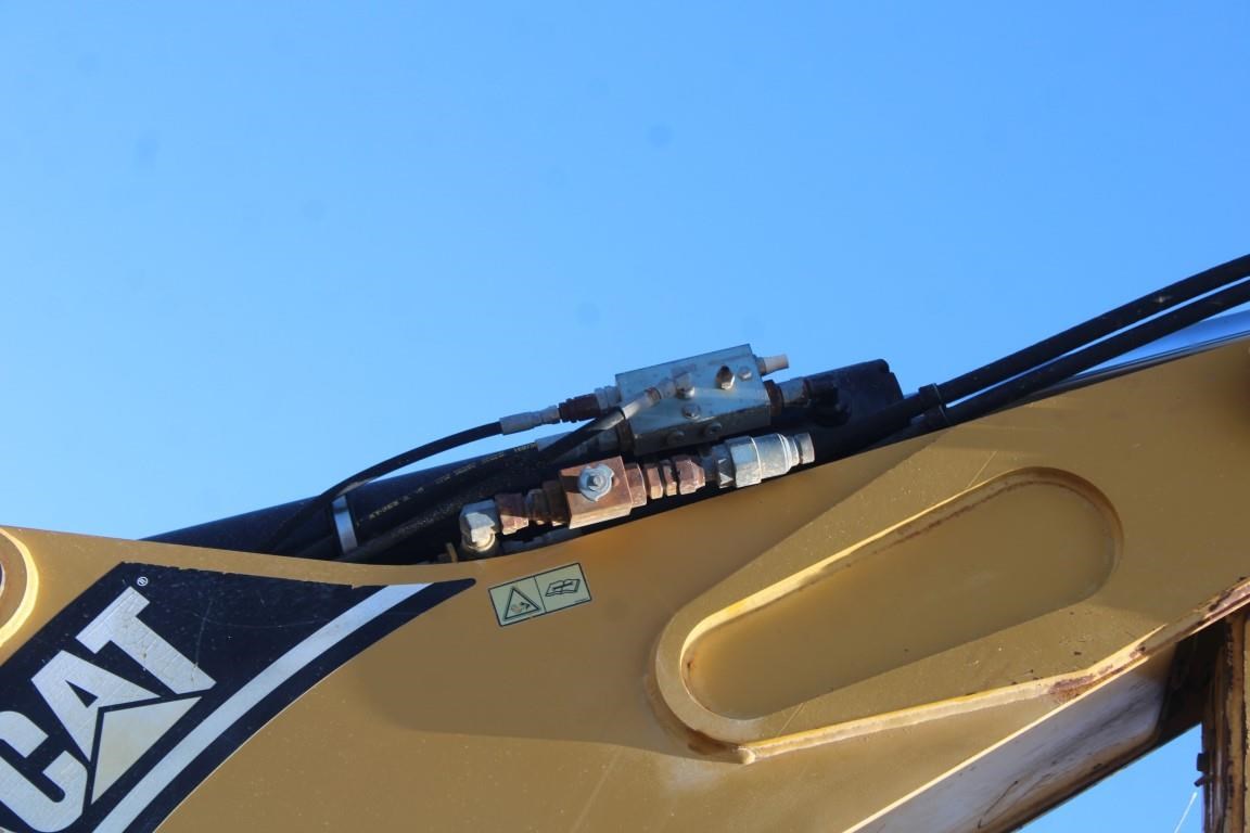 2007 CATERPILLAR 444E for sale (refcode TA1198218)