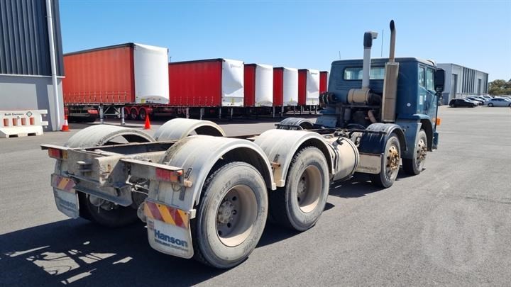 2005 IVECO ACCO 2350G Twin Steer for sale