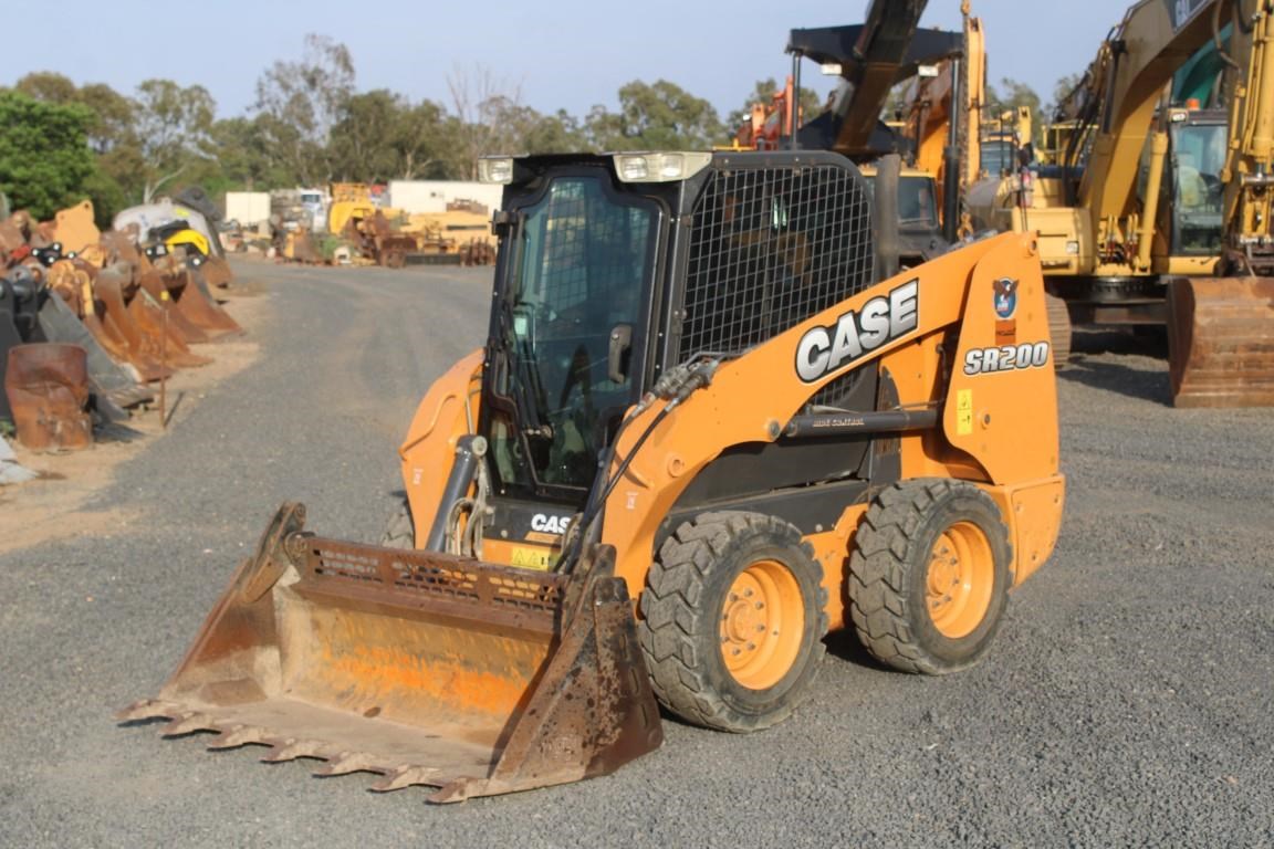 2013 CASE SR200 for sale