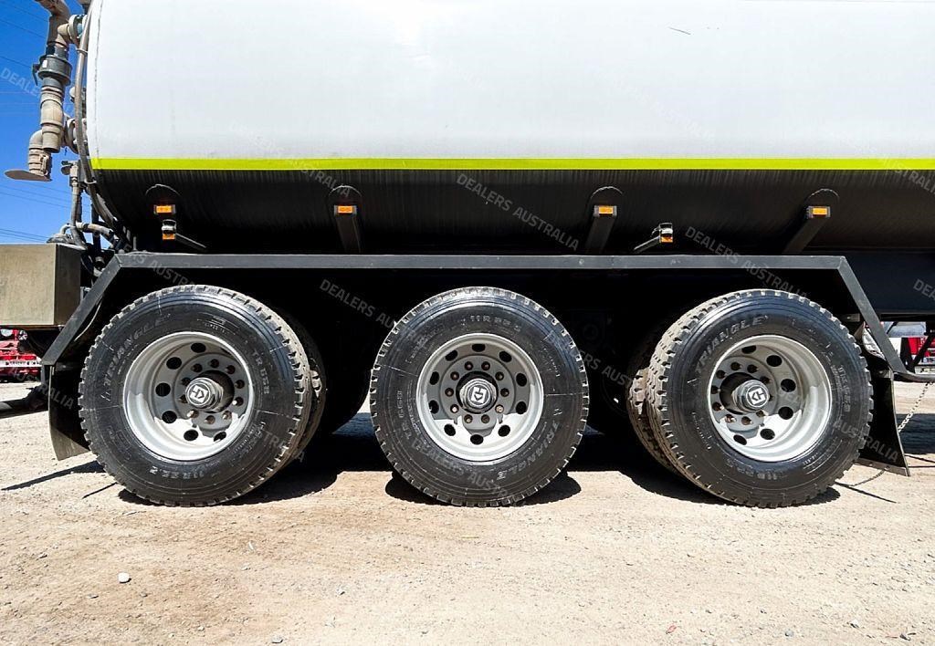 2021 STONESTAR TRI-AXLE WATER TANK TRAILER for sale