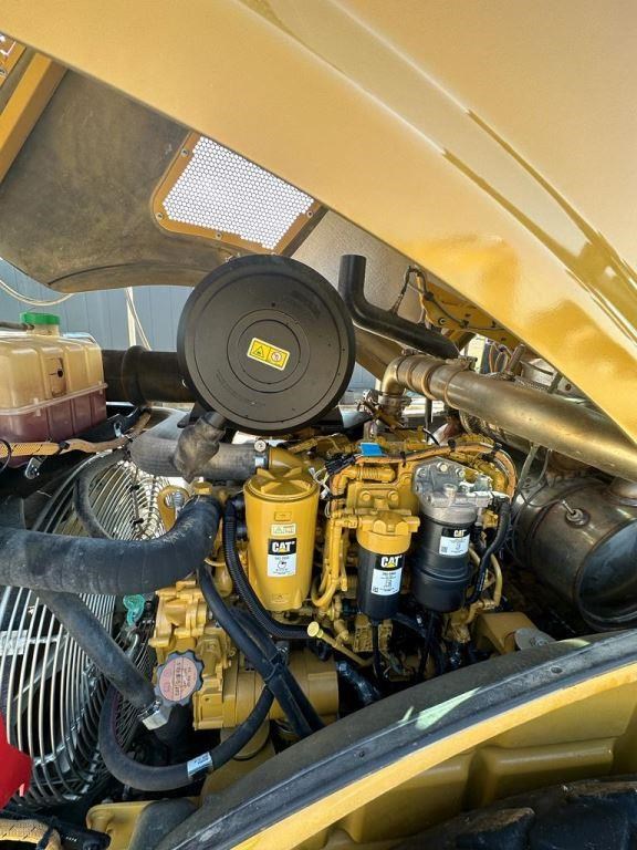 2021 CATERPILLAR CS68B for sale
