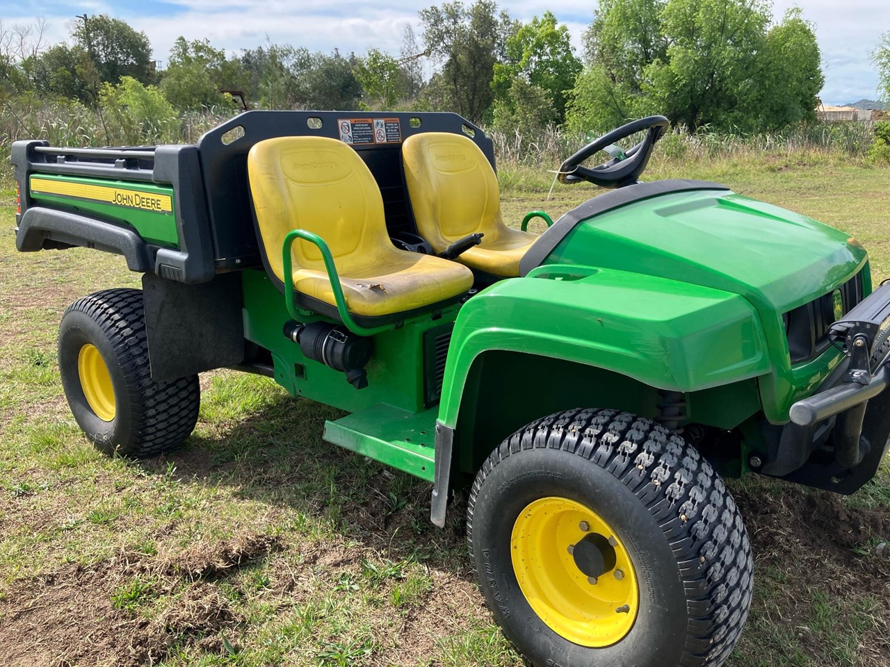 2019 JOHN DEERE GATOR TX for sale