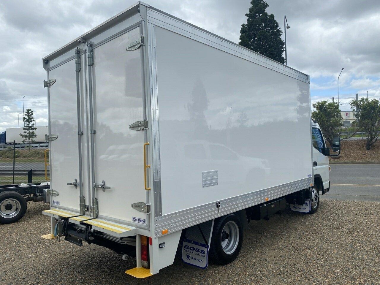 2022 FUSO CANTER 515 for sale