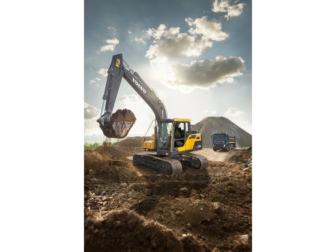 VOLVO EC140D for sale