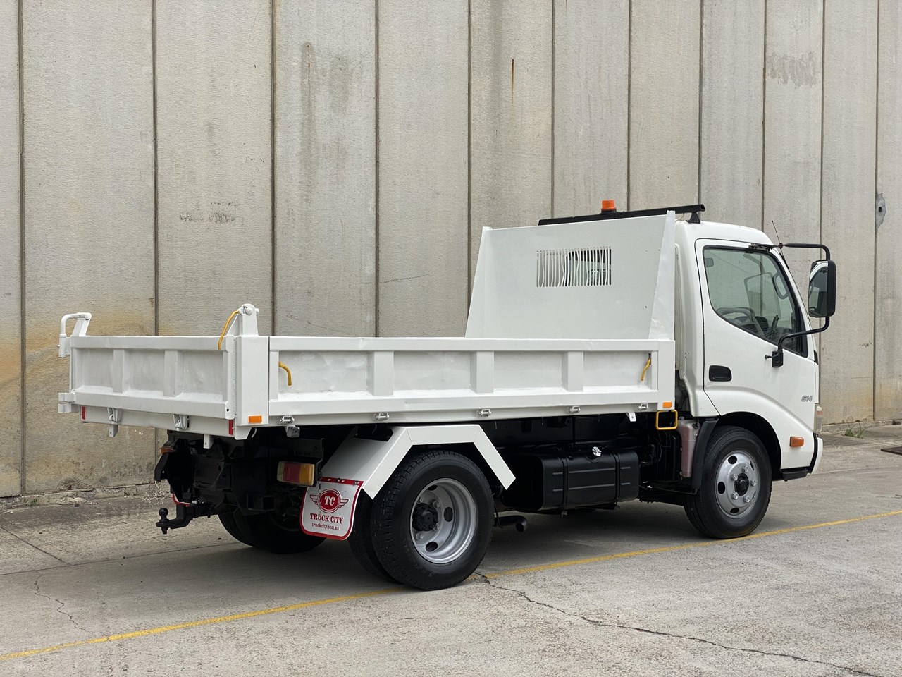 2014 HINO 300 SERIES - 614 for sale (refcode TA1201249)