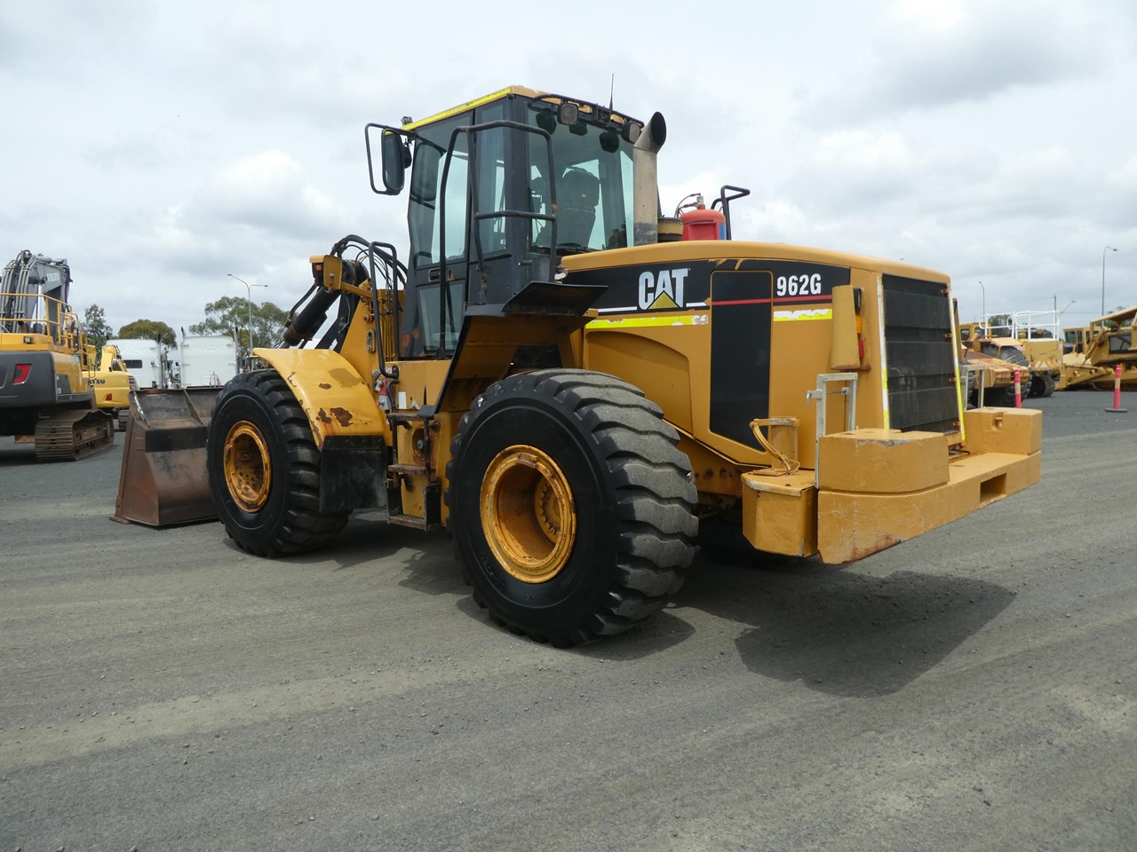 2001 CATERPILLAR 962G WHEELED LOADER for sale (refcode TA1198119)
