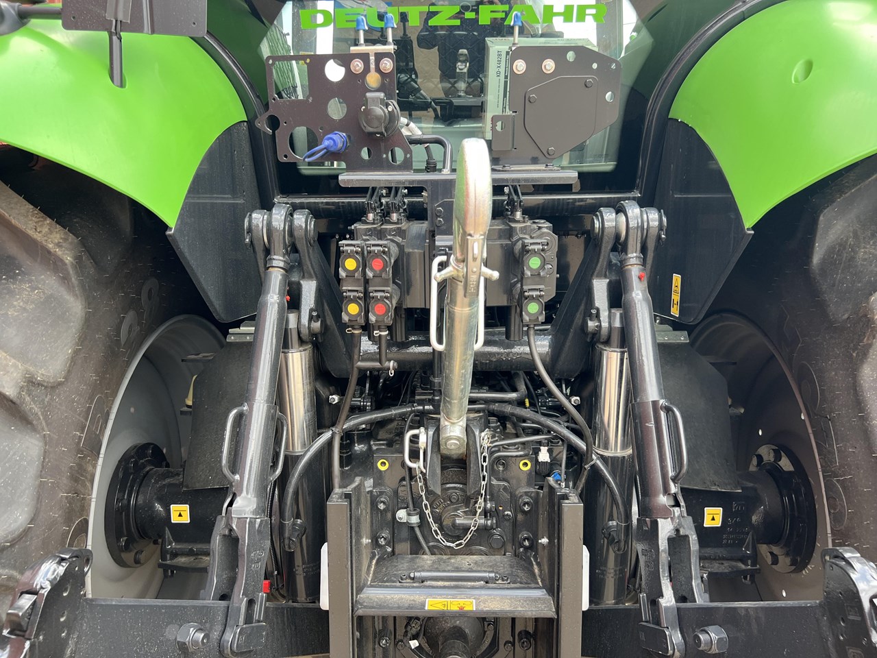 2023 DEUTZ-FAHR 6165G POWERSHIFT 40KM/H for sale (refcode TA1201986)