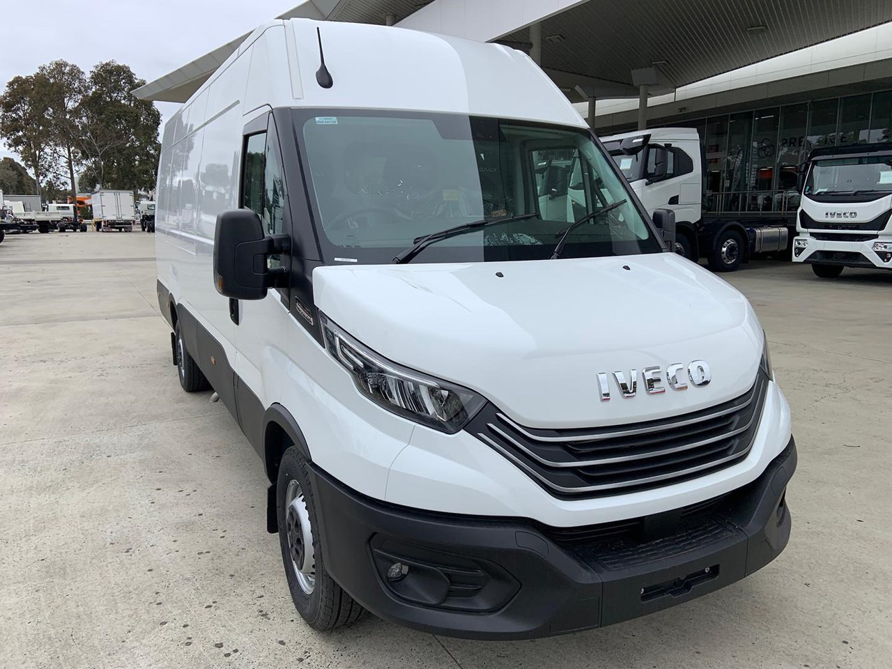 2023 IVECO DAILY for sale