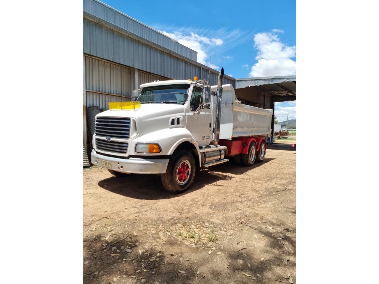 1988 FORD STERLING for sale (refcode TA1202170)