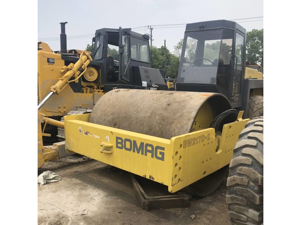 BOMAG SMOOTH DRUM ROLLER 12T for sale