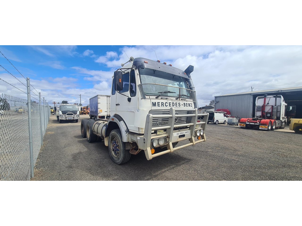 1986 MERCEDES-BENZ 2228 for sale (refcode TA1202457)