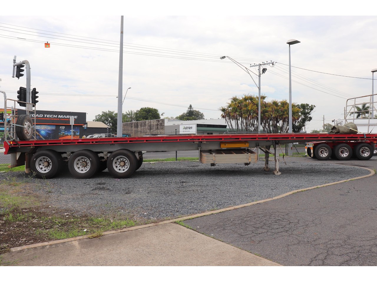 2013 KRUEGER 45 FT FLAT TOP TRAILER for sale (refcode TA1202639)