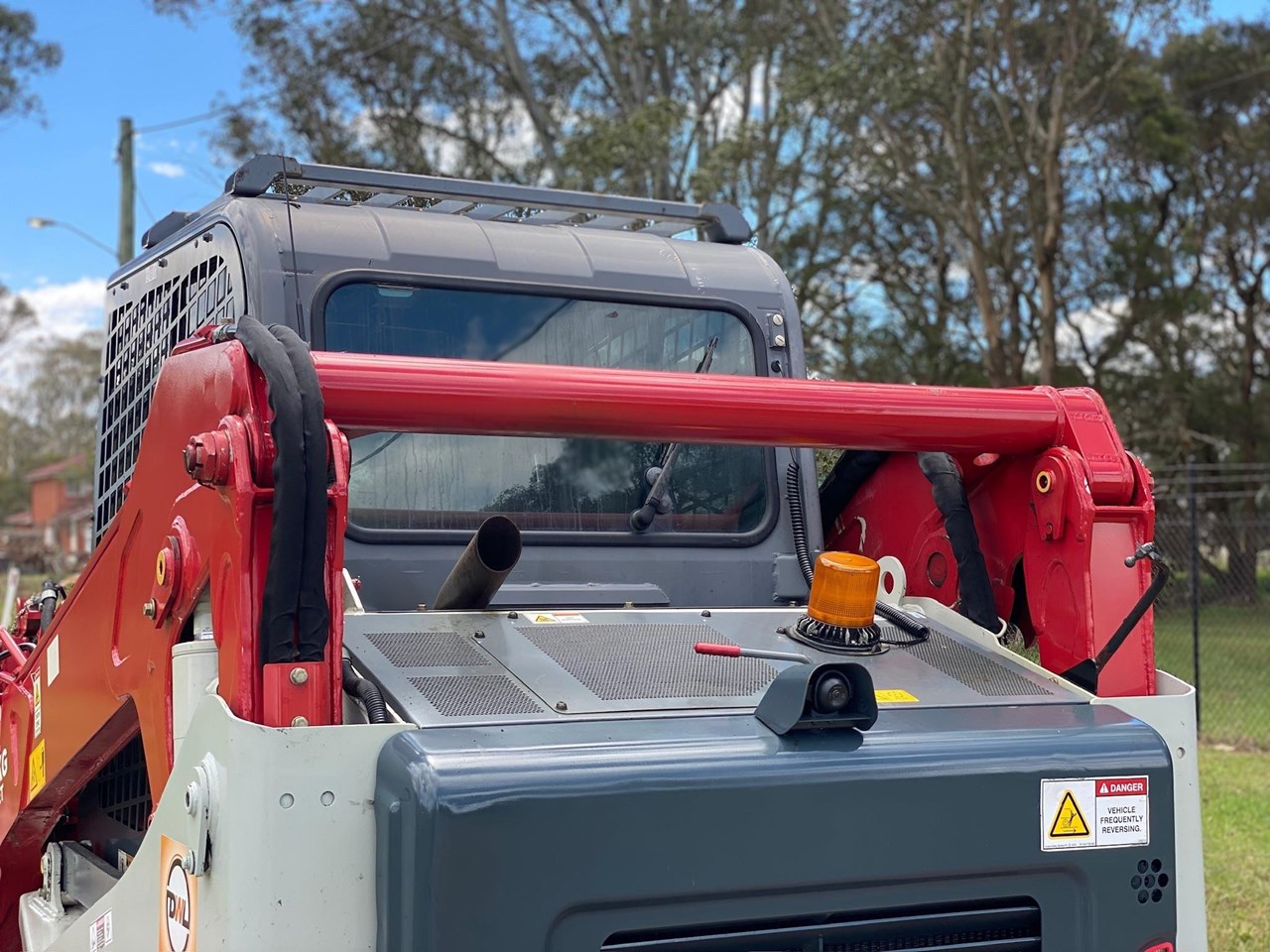 2018 TAKEUCHI TL10 V2 for sale