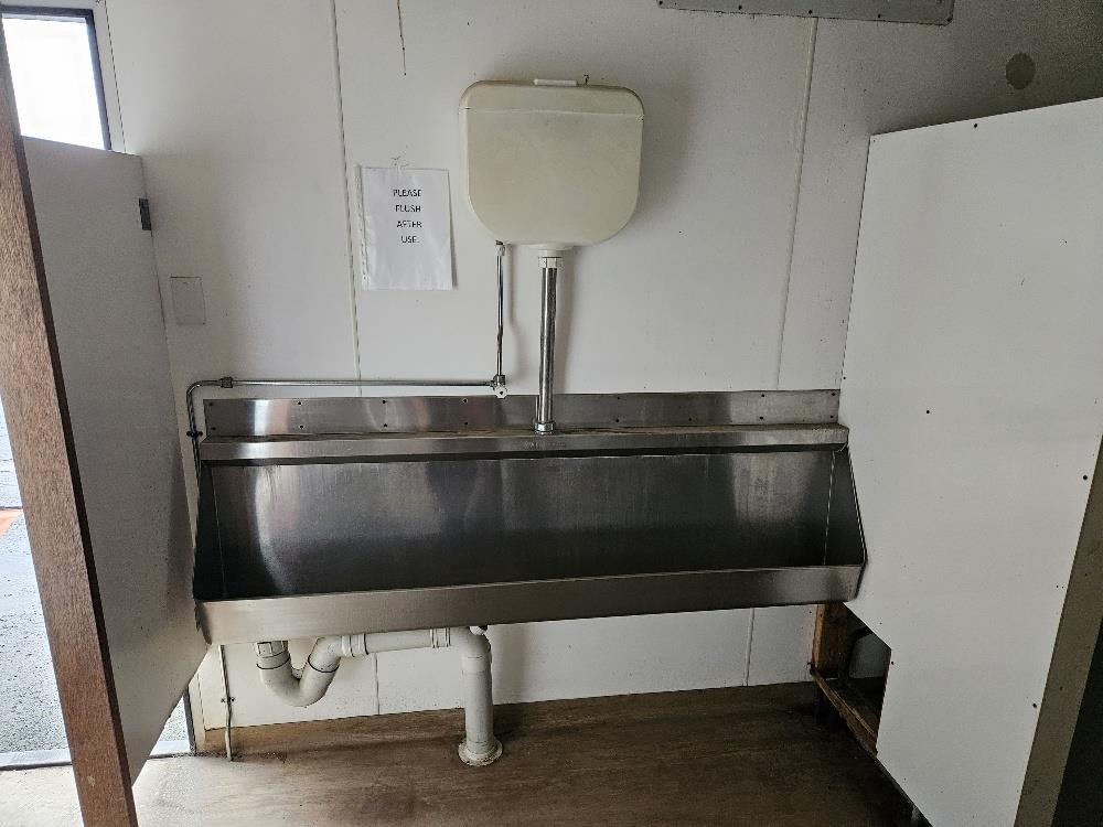 ABLUTION 11 X 3 Atco 11x 3 metre Portable Ablution Block for sale