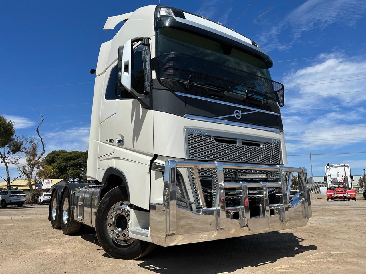 2020 VOLVO FH700 for sale (refcode TA1202932)