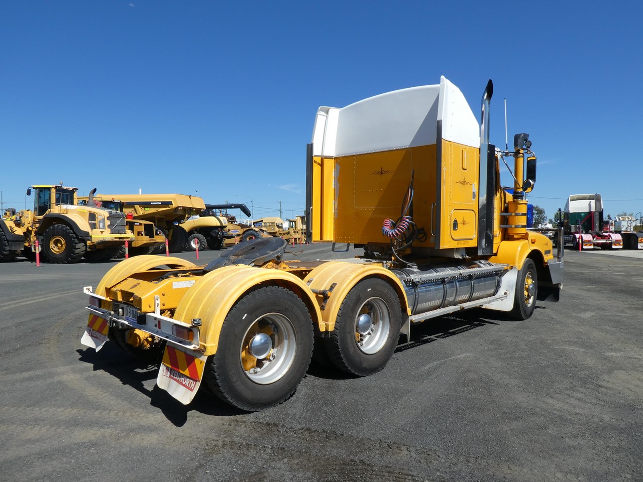 2006 KENWORTH T404 ST for sale (refcode TA1205664)