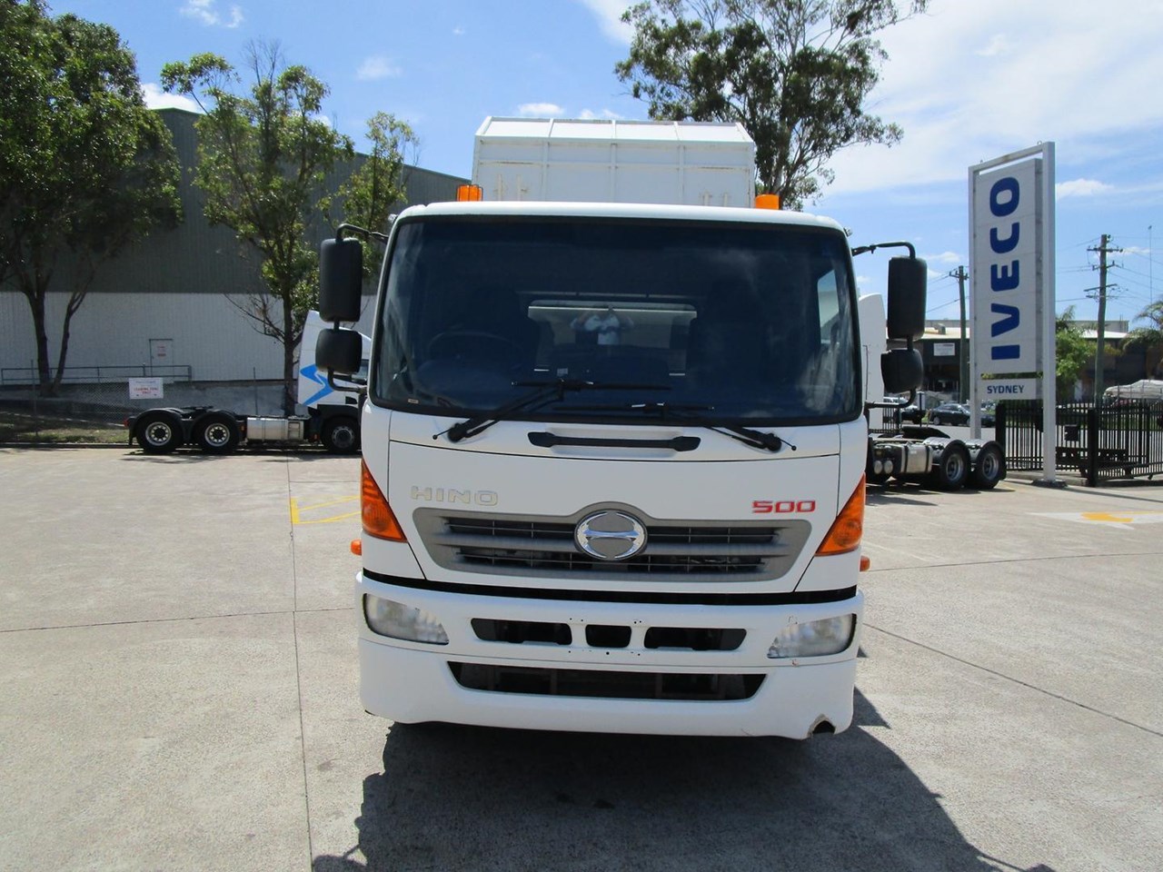 2012 HINO 500 SERIES for sale (refcode TA1201816)