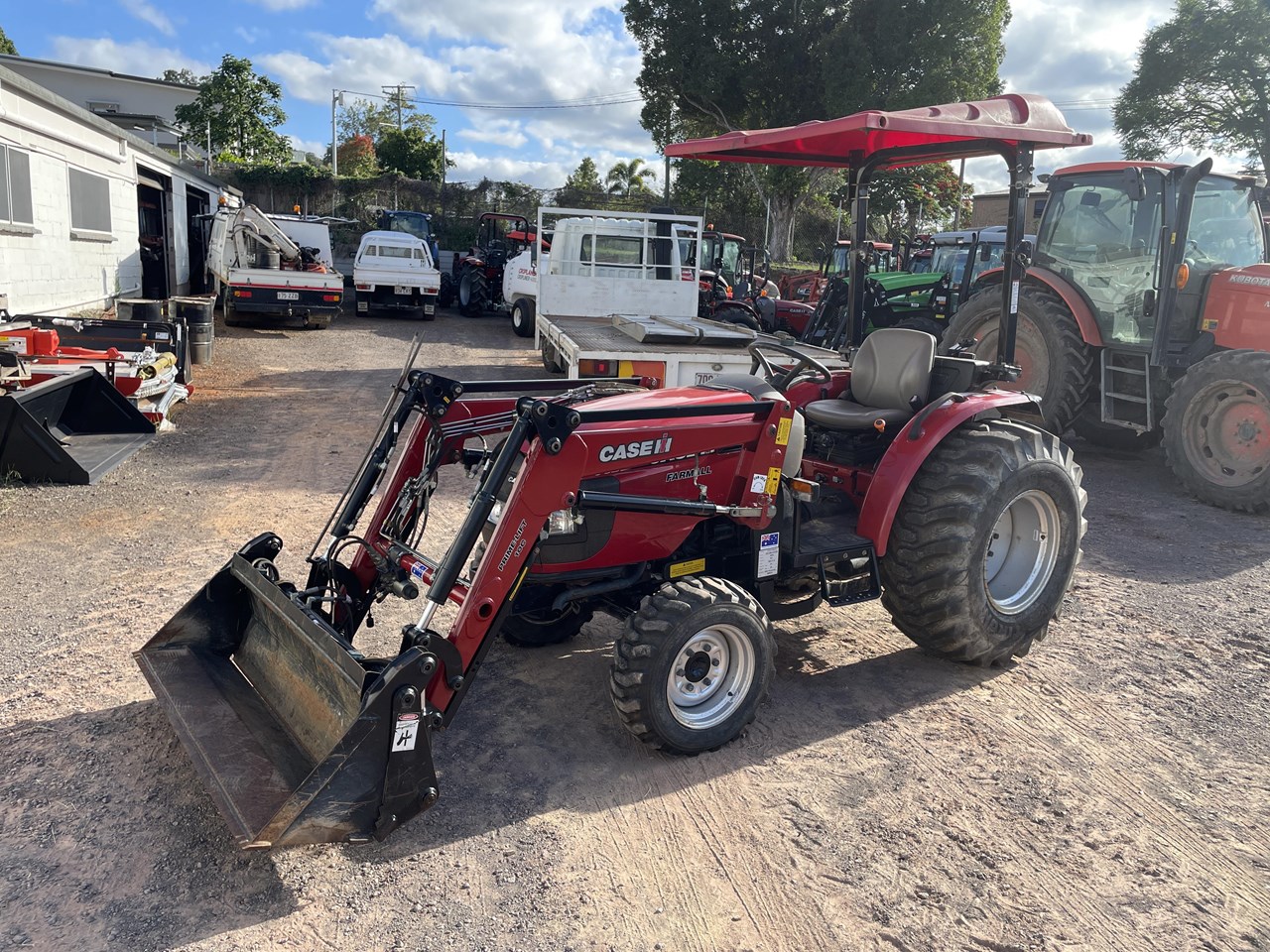 CASE IH FARMALL 35B for sale (refcode TA1205883)