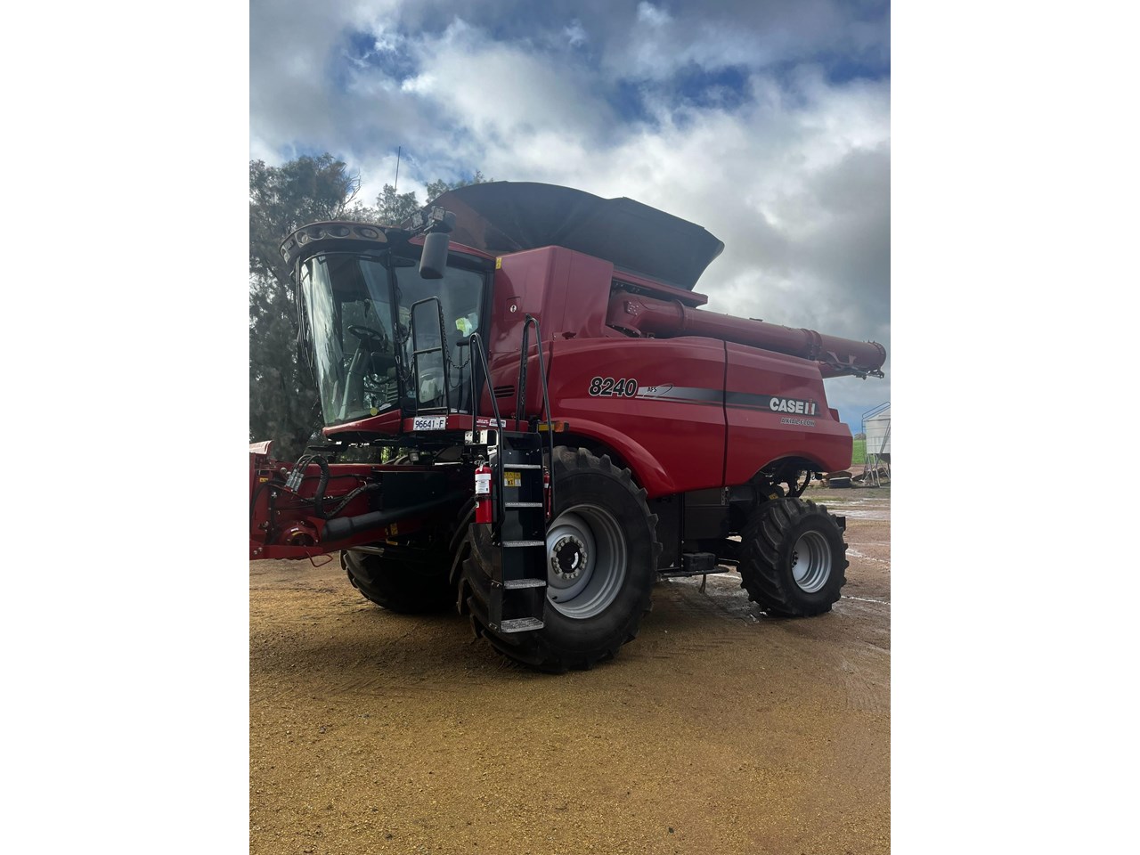2015 CASE IH 8240 for sale (refcode TA1182599)
