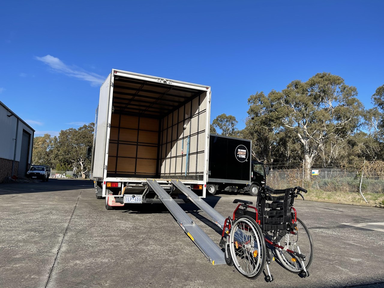 JETLAND 3.3M 270KG THREE SECTION TELESCOPIC WHEELCHAIR RAMP for sale ...