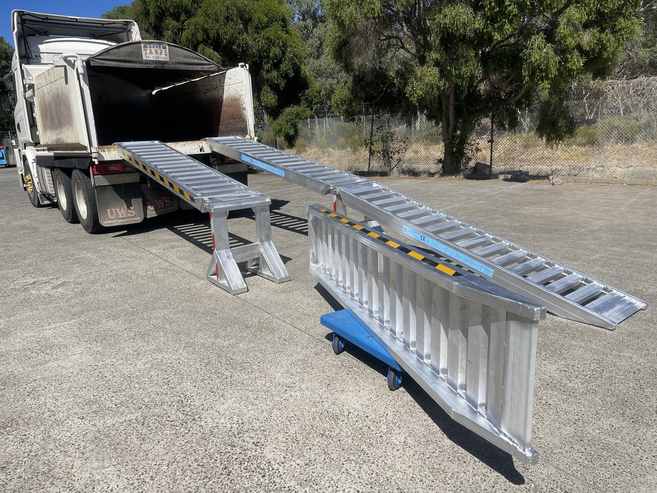 JETLAND 6M 5TONNE CENTER SUPPORTED LOADING RAMPS for sale (refcode ...