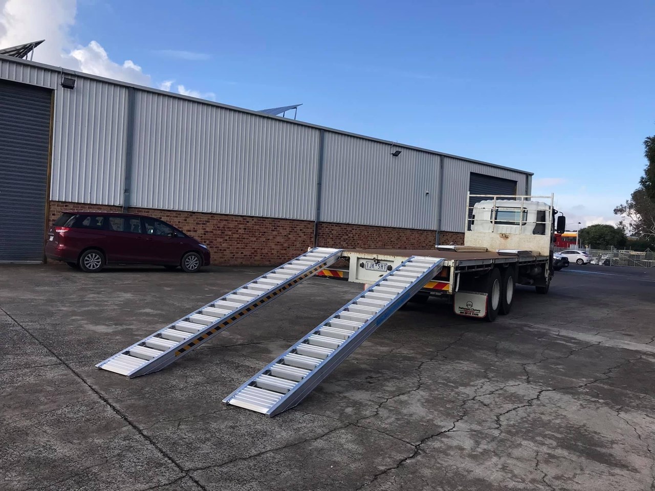 JETLAND 3.7M 7TONNE HEAVY DUTY STEEL TRACK,RUBBER PADS ON STEEL,RUBBER ...