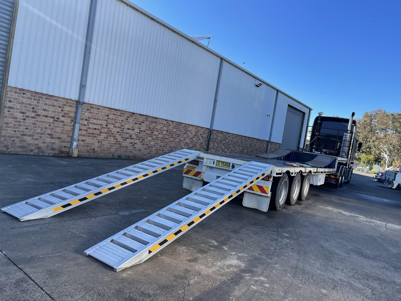 JETLAND 4.5M 8TONNE HEAVY DUTY STEEL TRACK,RUBBER PADS ON STEEL,RUBBER ...