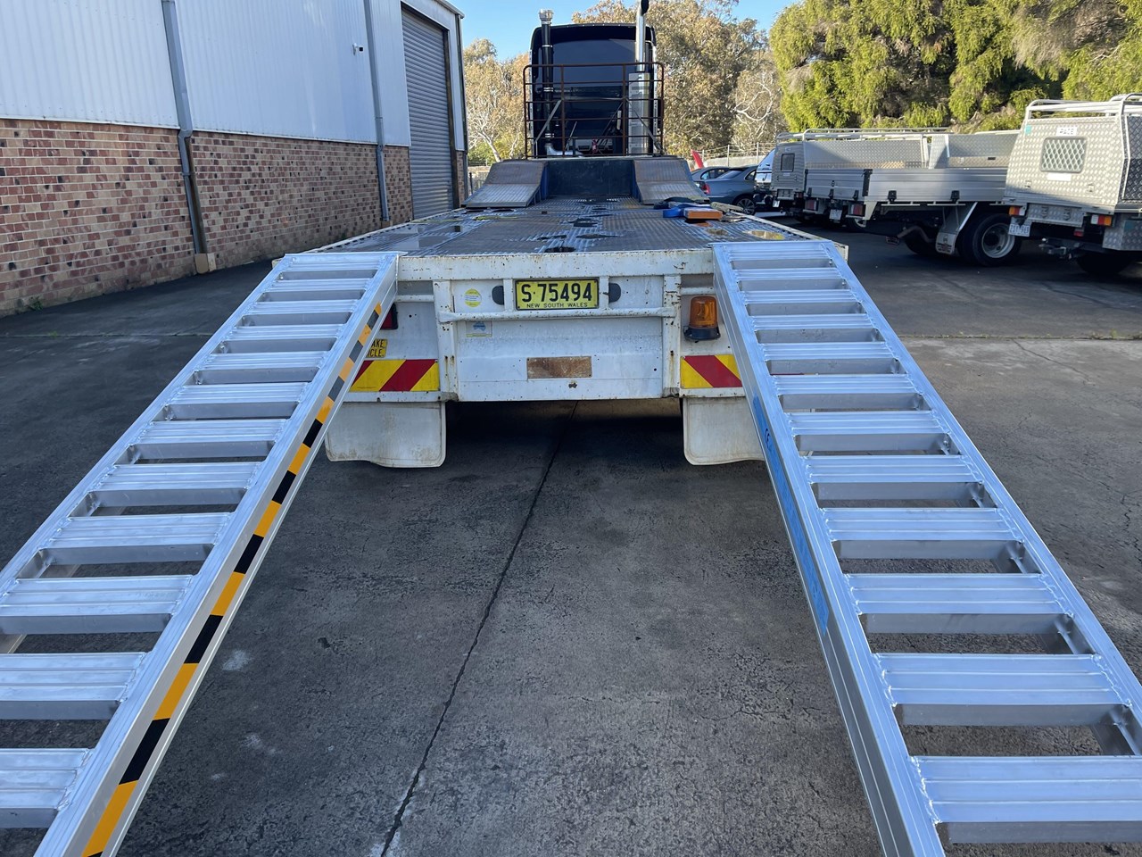 JETLAND 4.2M 7TONNE HEAVY DUTY STEEL TRACK,RUBBER PADS ON STEEL,RUBBER ...